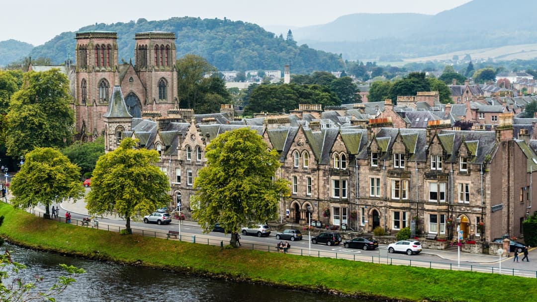 อินเวอร์เนส | Compass Hospitality